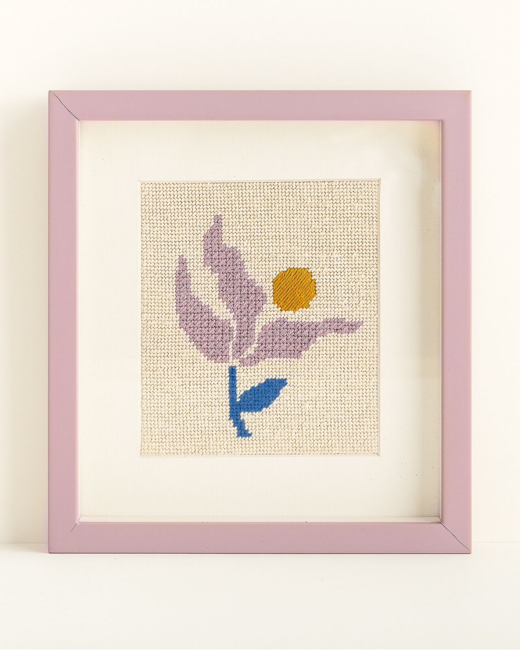Nadia Beginner Floral Needlepoint Kit – Unwind Studio